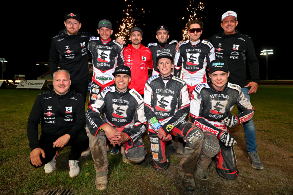 Höjdpunkter: Smederna vann första semifinalen - Eskilstunasporten.se